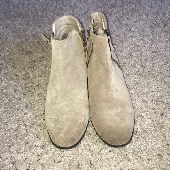 Vince Camuto | Shoes | Light Tan Booties | Poshmark